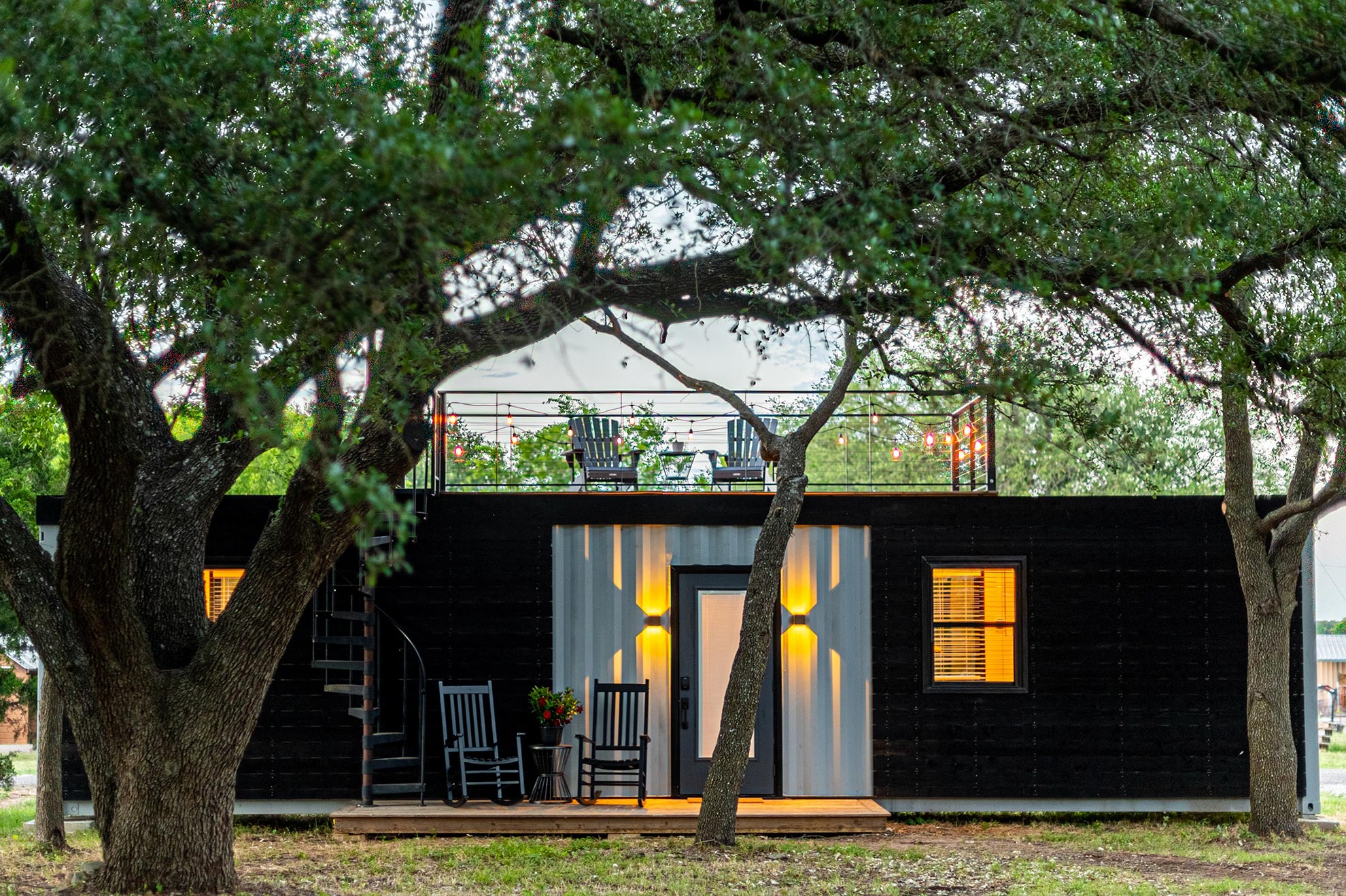 Customizing Your Storage Container: Features and Options for Personali ...